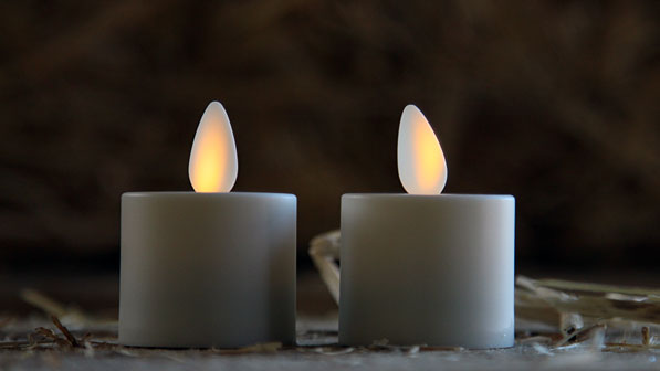 Moving Flame Candles: Realistic Flameless Candles
